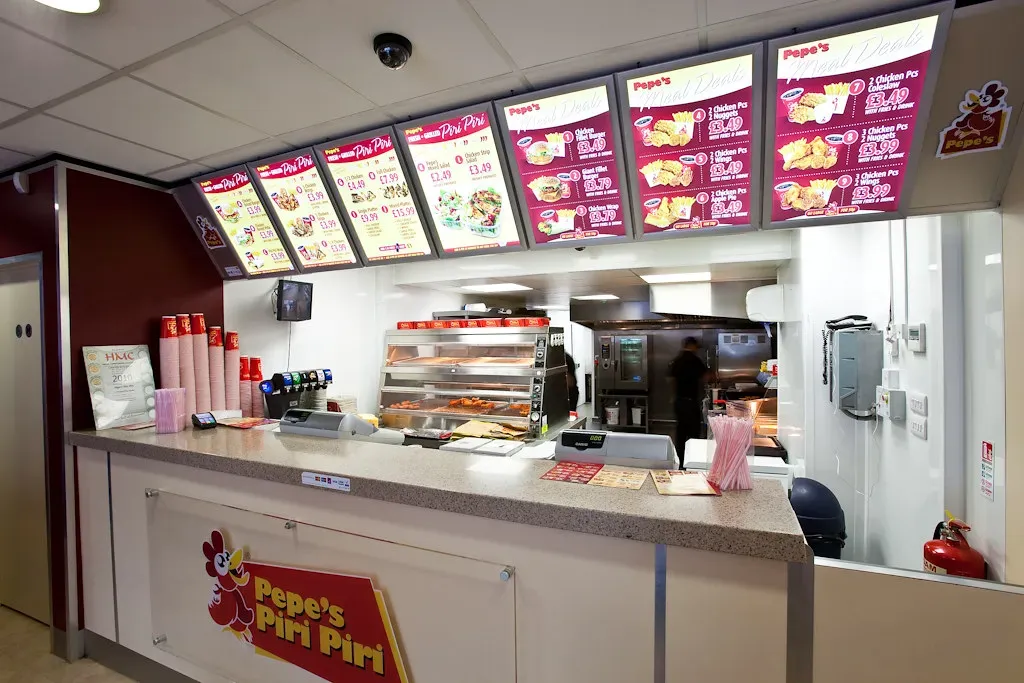8 Fast-Food Secrets Employees Say Only Regular Customers Know | A ...