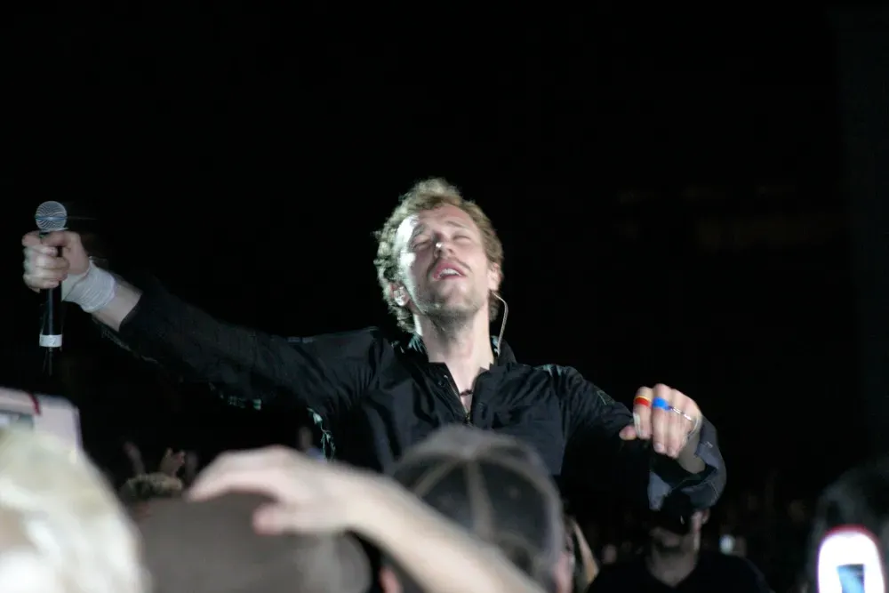 The 7 Most Overrated Singers the Music Industry Keeps Pushing - Las ...