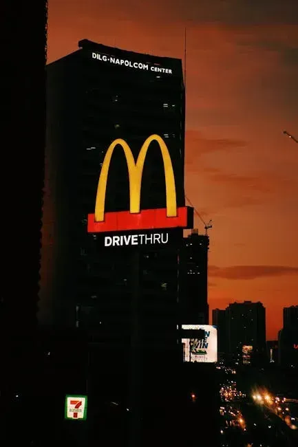 10 Secrets McDonald's Employees Aren't Allowed To Discuss, Former ...