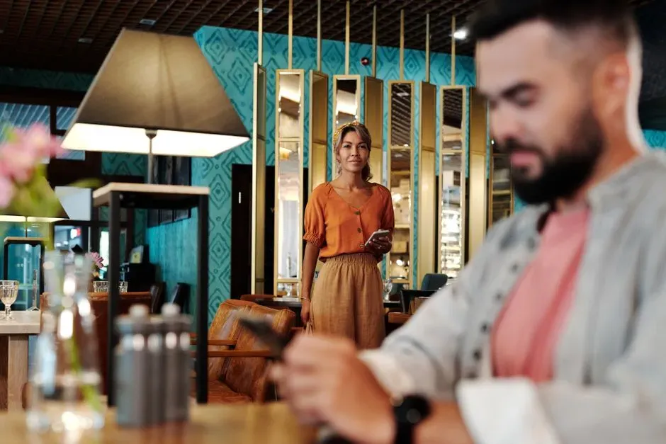 Why Showing Up 10 Minutes Early for a Reservation Makes Life Harder for ...